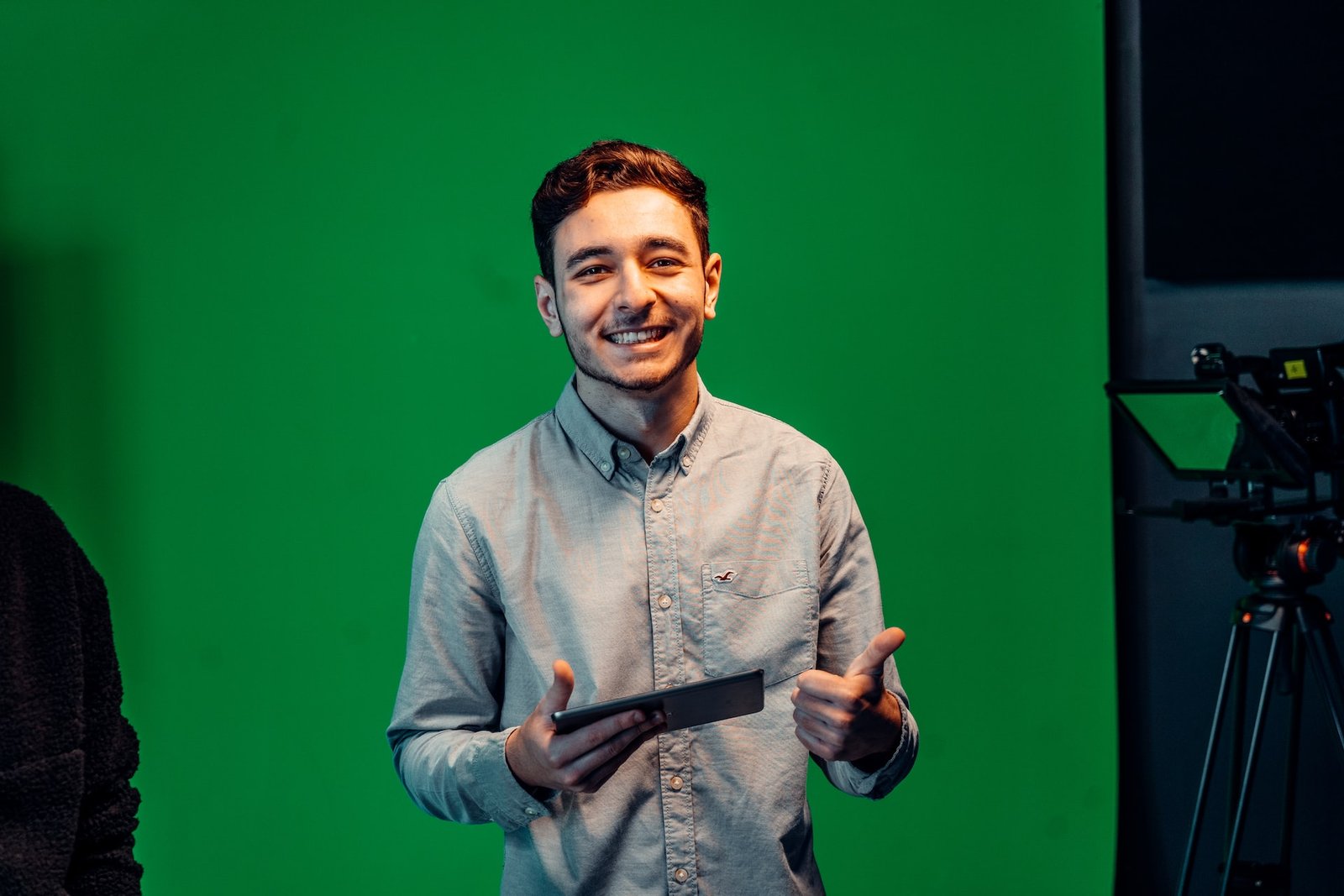 Helpful Tips On Using A Green Screen Photo Booth